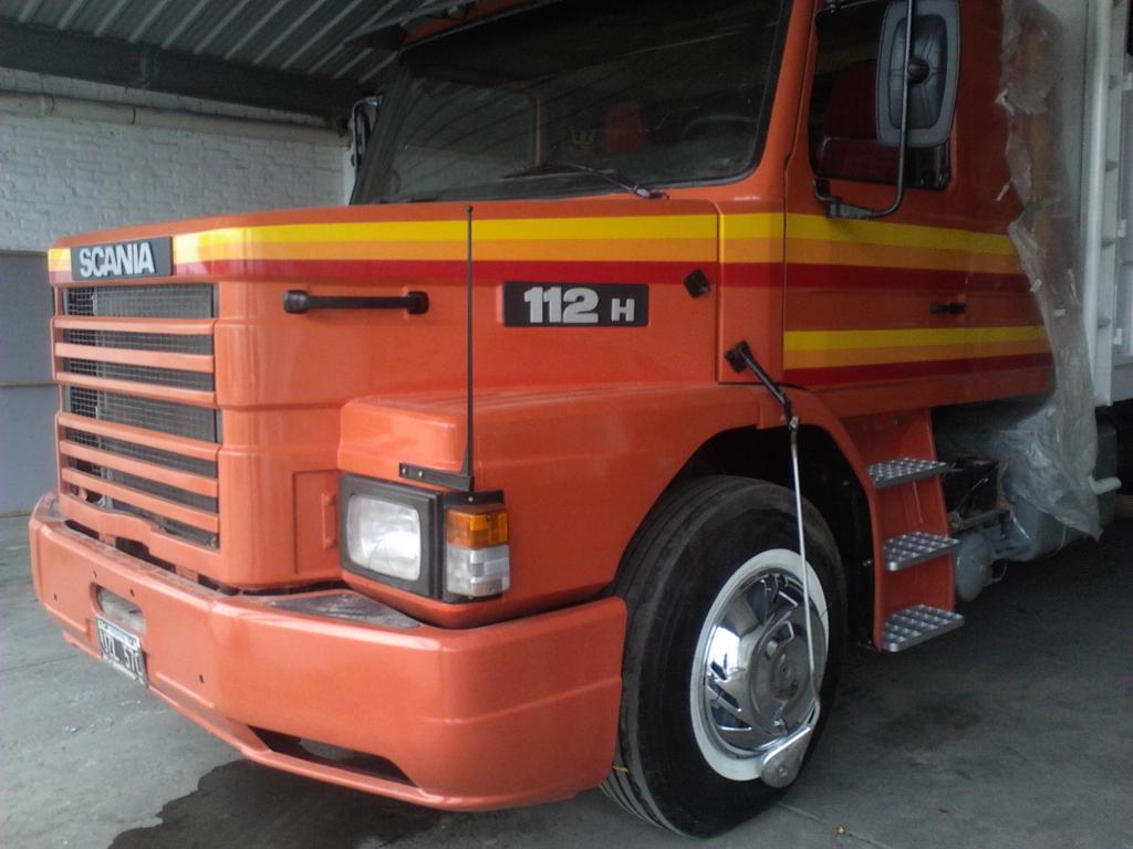 Camiones en Venta: SCANIA VERSION 112 TROMPA año 1985