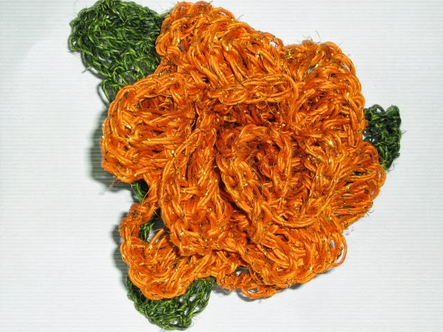 Artesanías en Fibra de Fique: Flores en fique