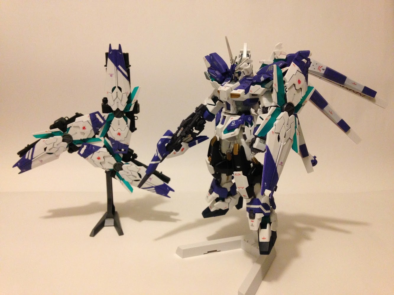 1/144 Hi-nu gundam psycho frame ver. - Custom Build