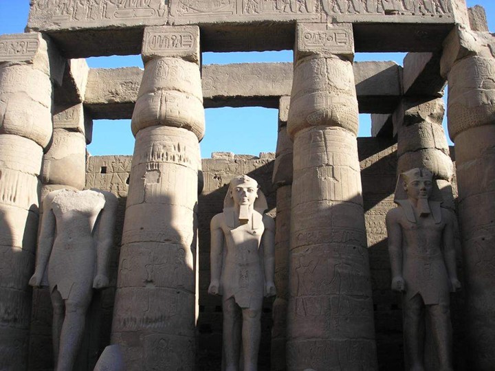 Egypt Statues | TOP WORLD PIC