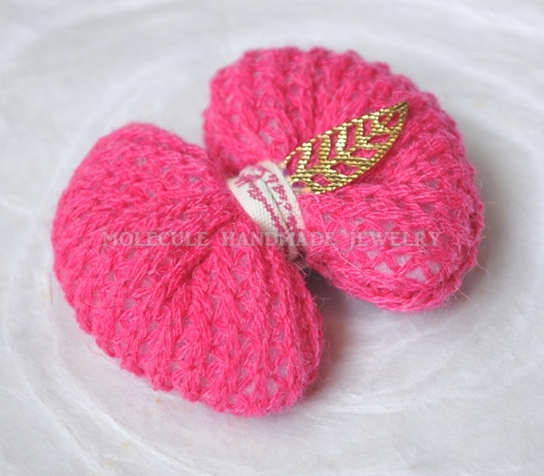 MOLECULE HANDMADE JEWELRY: Hair clip - Knitted Bow (HA13003)