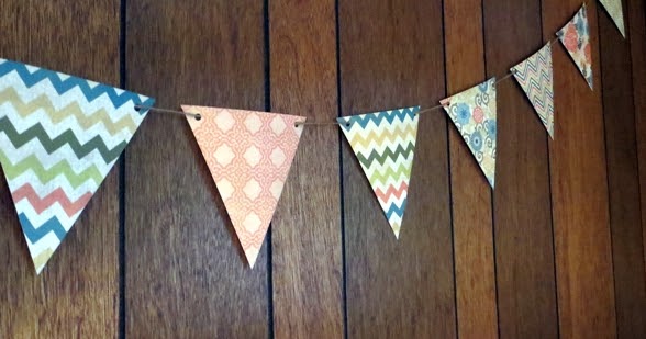 How to make a paper pennant banner