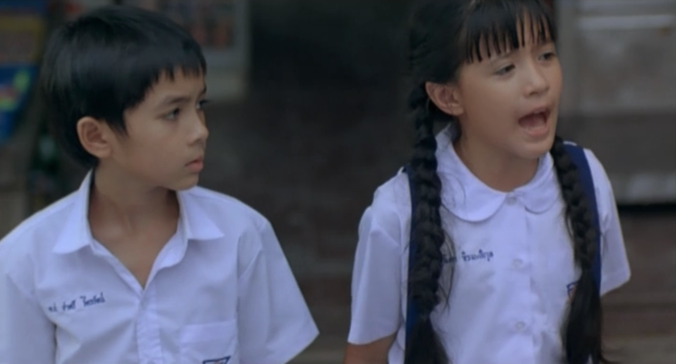 Silver Screen Surprises: Review: My Girl (Fan Chan, 2003 Thailand)
