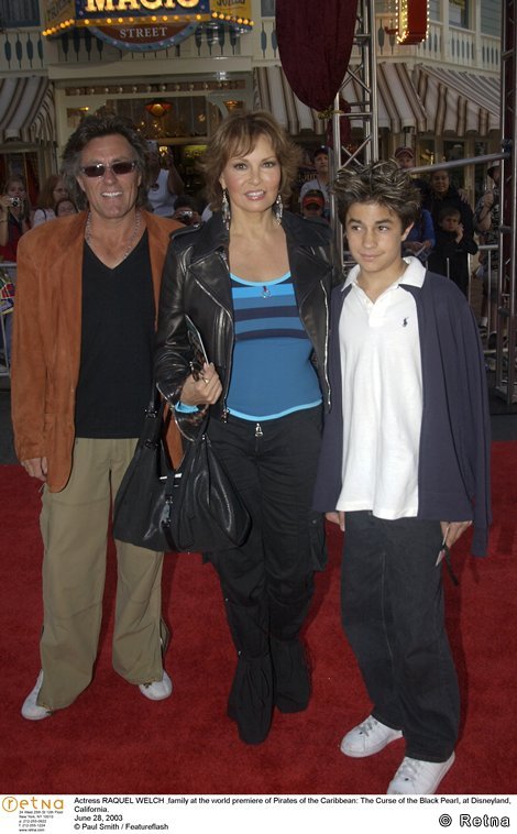 Holly Celebrity Gossips: Actress RAQUEL WELCH & family at the world ...