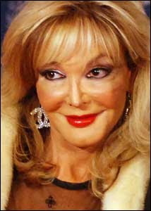 royitosdelespectáculo: [Va que Va] Merle Uribe, "versión latina" de ...