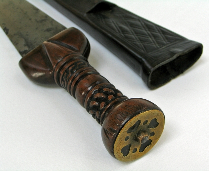 A Woodsrunner's Diary: The Scottish Dirk. By Request.