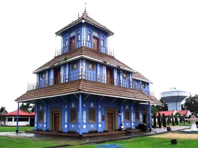 philipveerasingam: Temple at Devinuwara - Dondra - Sri Lanka.