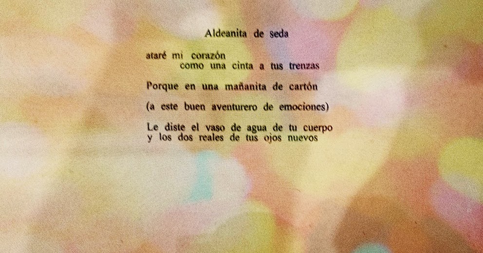 Luz y artes: Aldeanita de Seda. Poema de amor