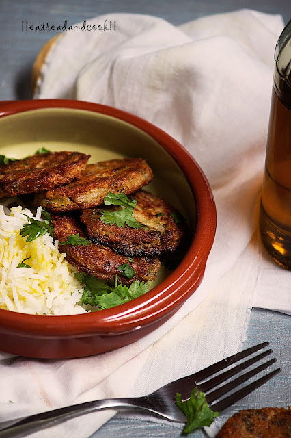 Posto Bora / Bengali Poppy Seeds Fritters