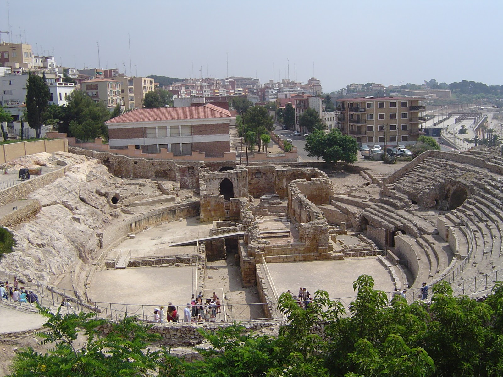 COROBATES: ANFITEATROS