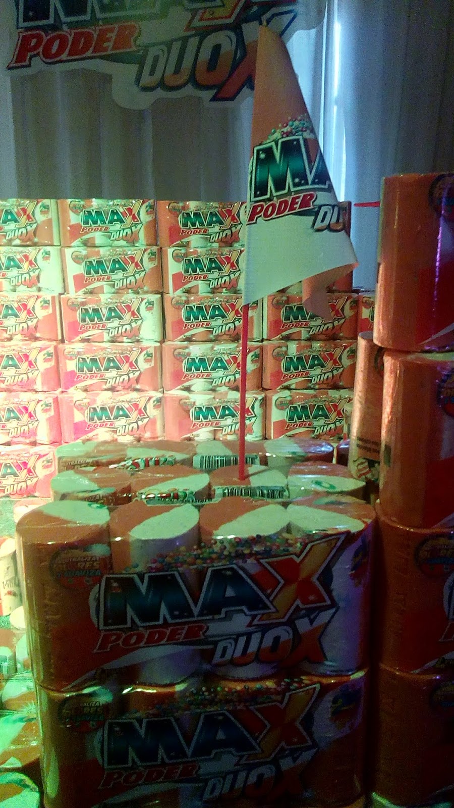 MR, MAX PODER... CELEBRA 25 AÑOS DE PODER Y PRESENTA MR. MAX PODER DUOX