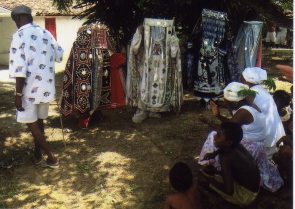 Casa Poderosa Dos Filhos de Yemanjá: * Ancestralidade ( quinta parte ) Culto a Egungun