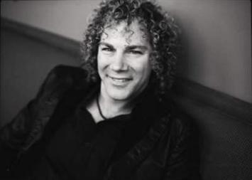 O SURTO BONJOVIANO: Relato de David Bryan sobre o Sucesso...