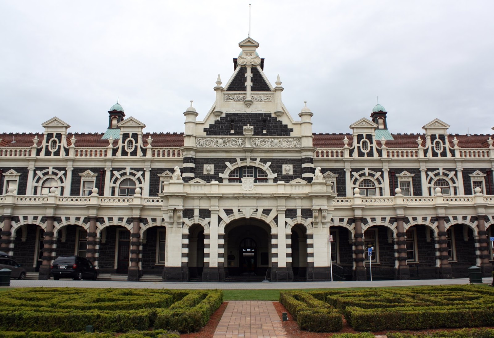 Discovering NZ: Dunedin - Railway Station