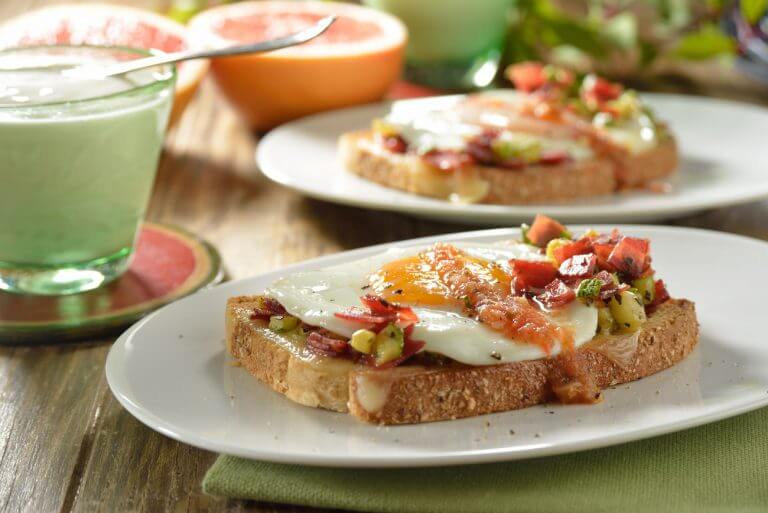 NOTICIAS TEZIUTLAN INFORMA: PAN CON HUEVOS ESTRELLADOS, RECETAS SALUDABLES