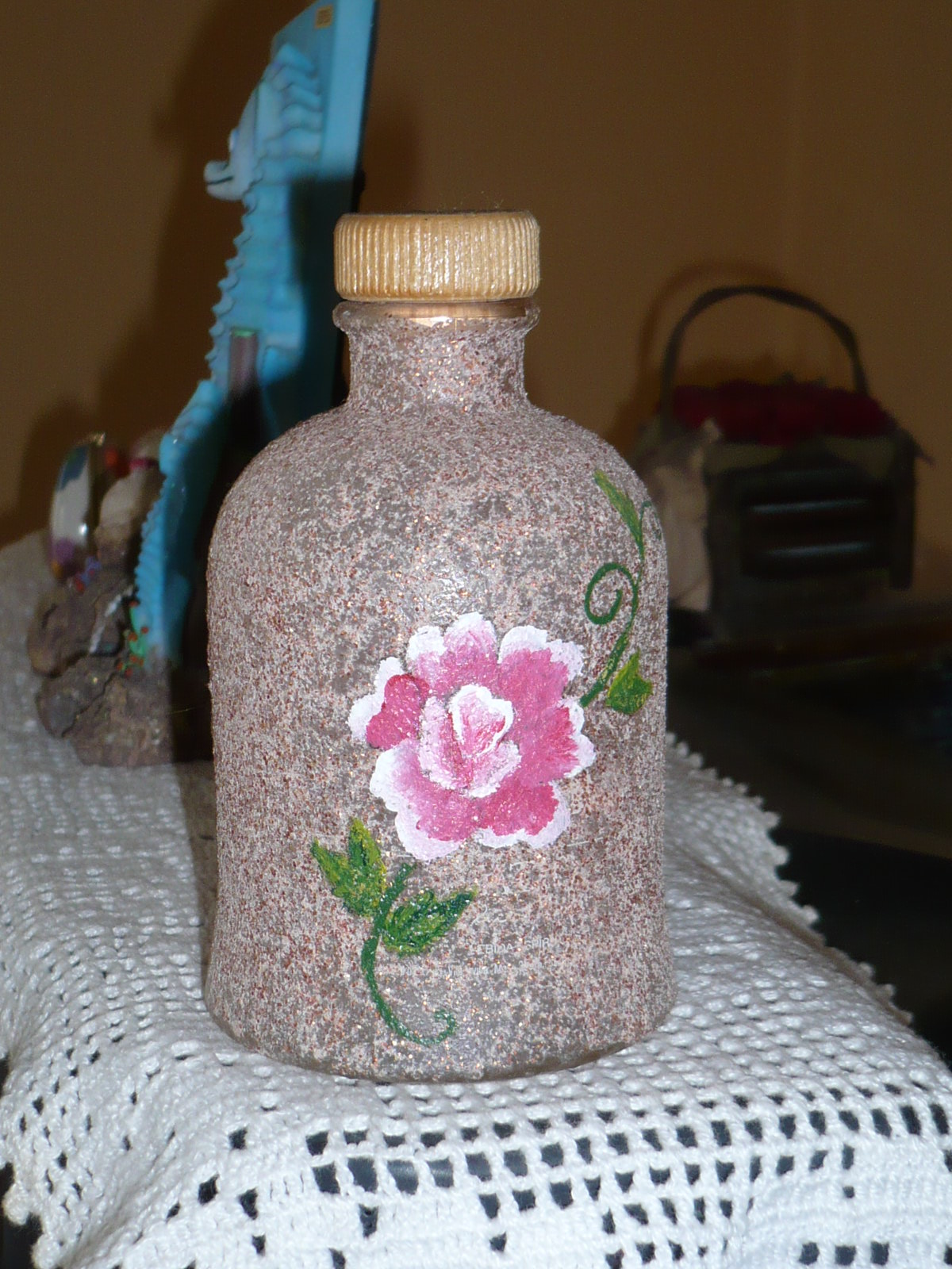 Mis cosas: Botellas pintadas con arena