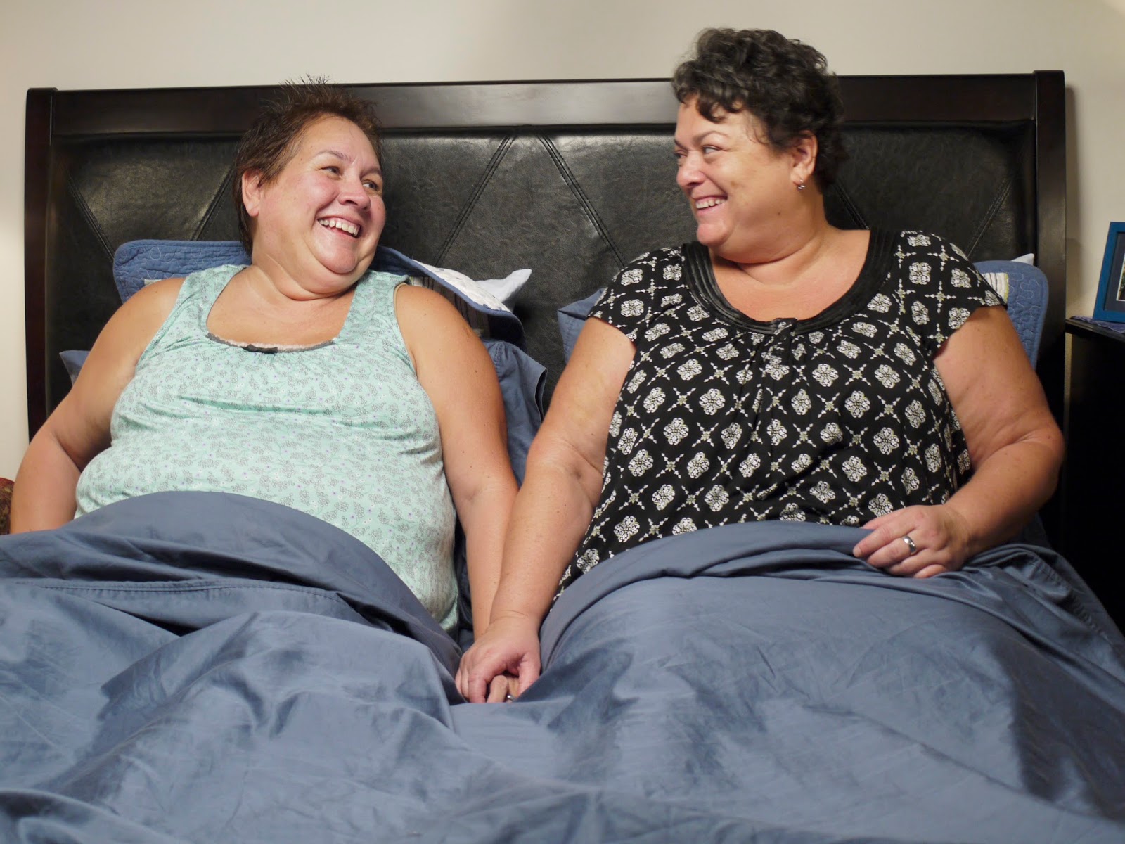 Whom You Know: AMERICANS IN BED, REVEALING HIDDEN TRUTHS ABOUT THE WAYS ...