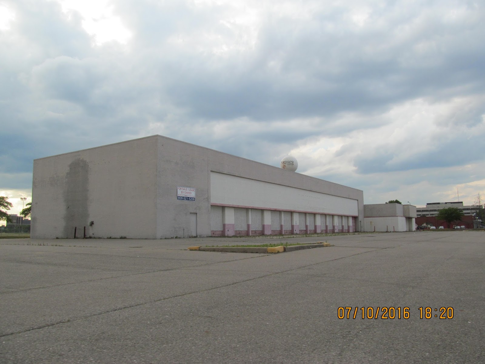 Trip to the Mall: Northland Center- (Southfield, Michigan)