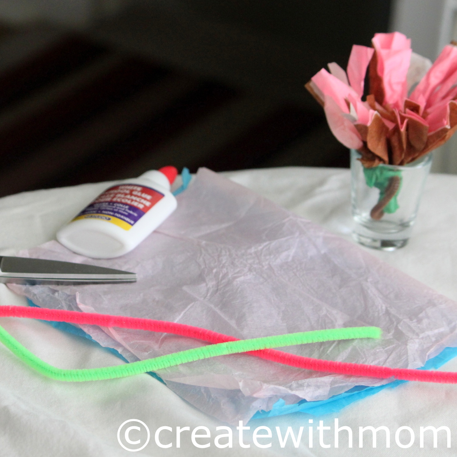 Create With Mom: Paper flowers