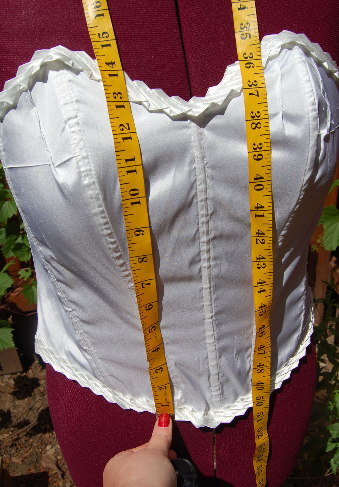 Craftzies: Making a Modern Day Corset: Part I