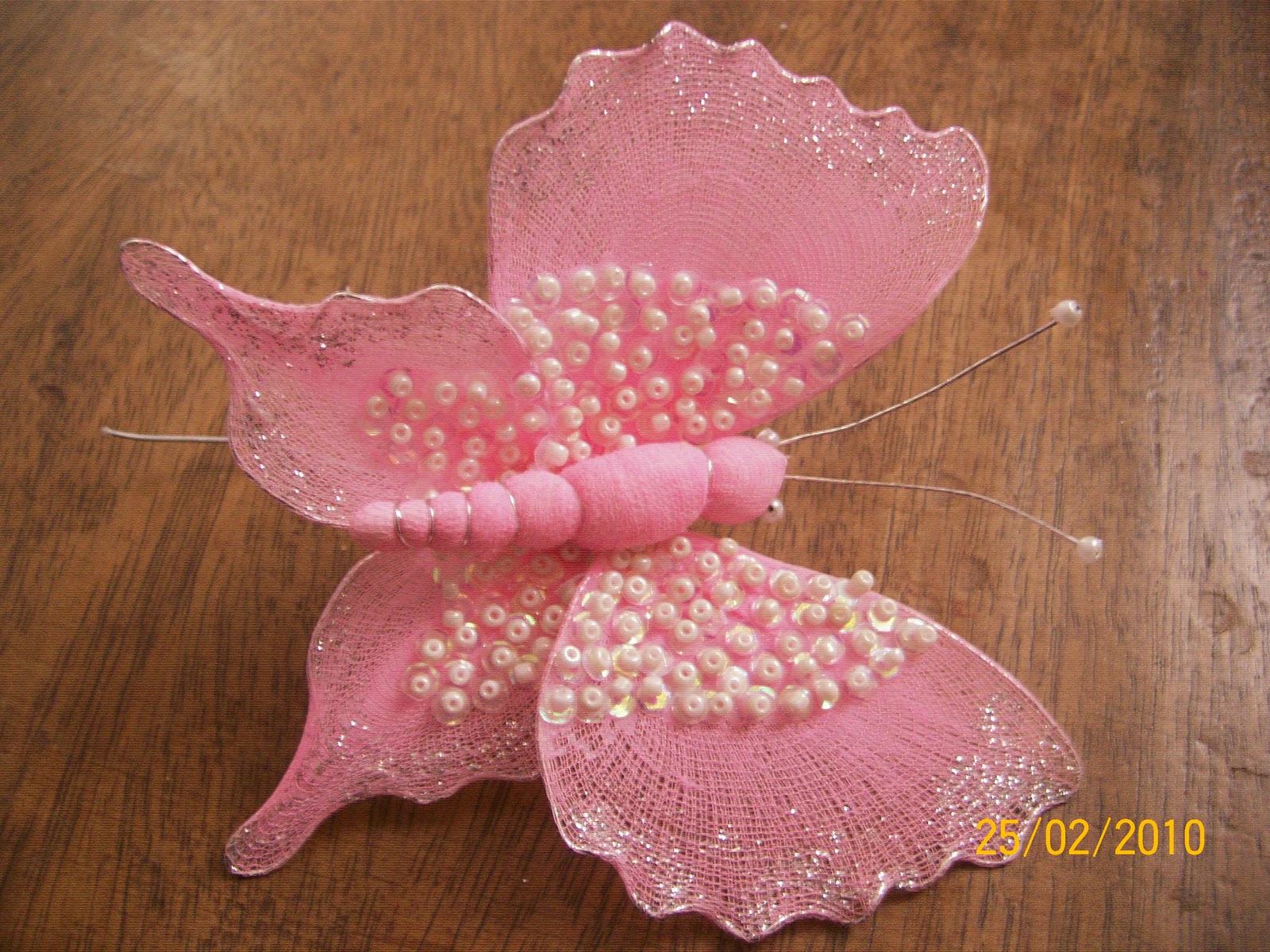 Tinas Creations: Nylon stocking butterfly