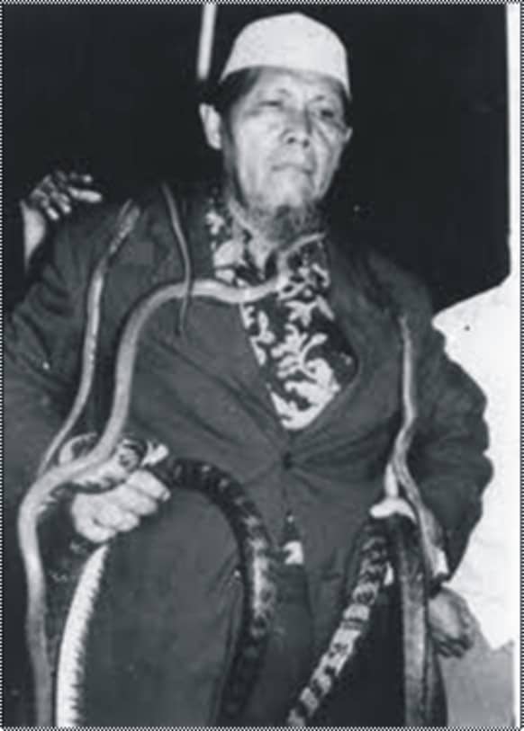 Riwayat KH.Nurhasan Al-ubaidah: Riwayat KH Nurhasan al-Ubaidah ...