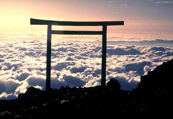 Las Cuatro nobles verdades y El Noble camino óctuple | ENTRE EL CAOS Y ...