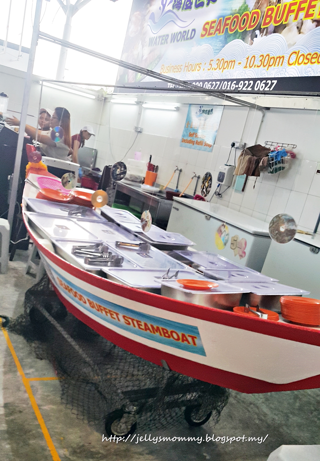 A little bit of Everything: Water World Seafood Buffet Steamboat ...