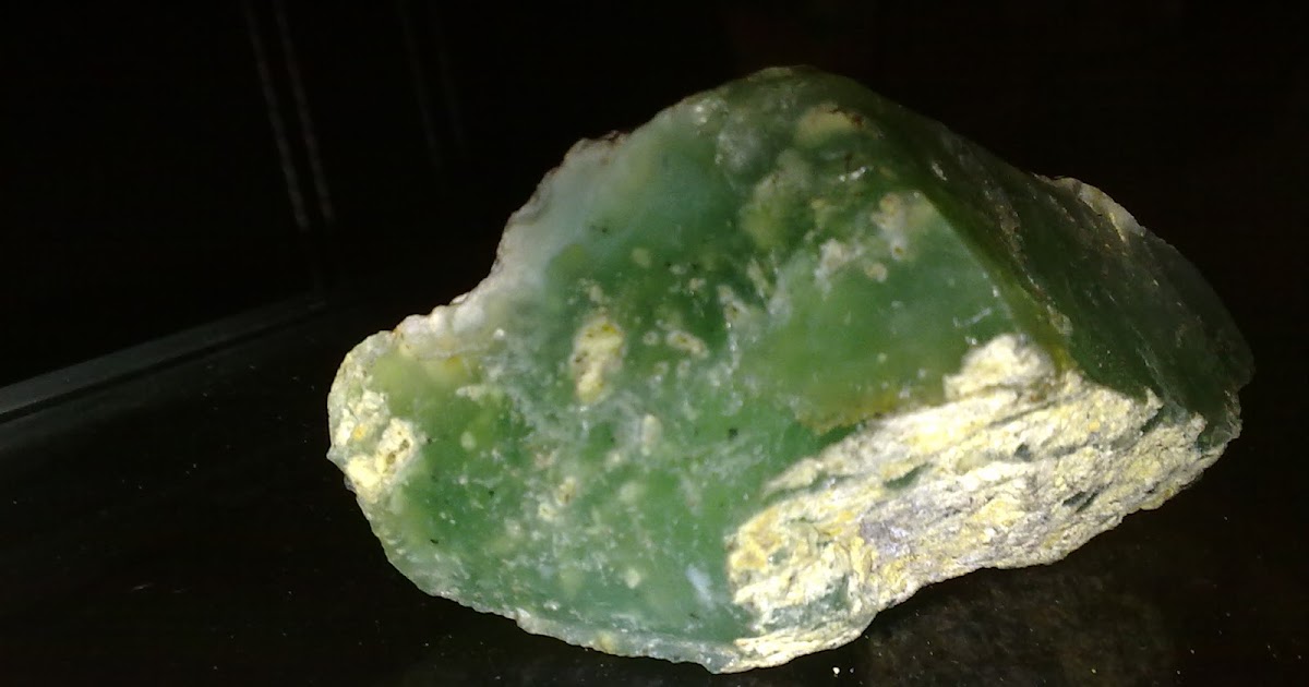 Batu Giok - Master Ilmu Pelet Dan Ilmu Gendam