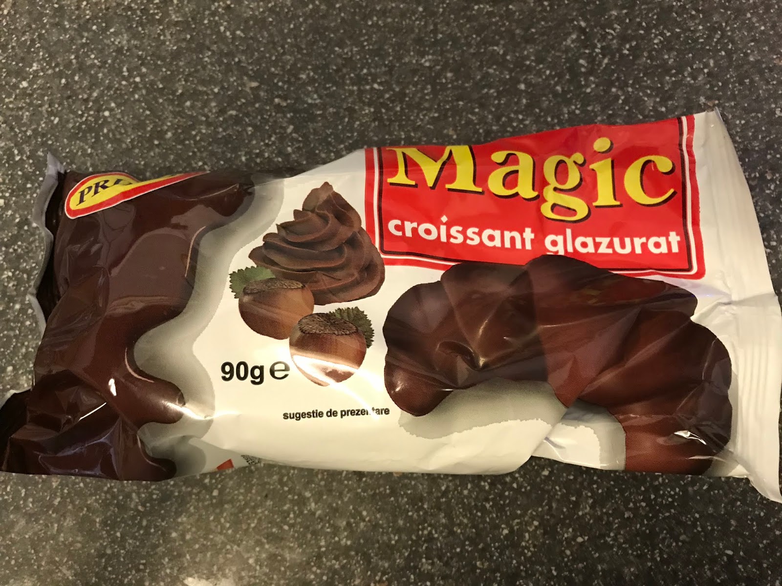 A Review A Day: Today's Review: Primo Magic Croissant