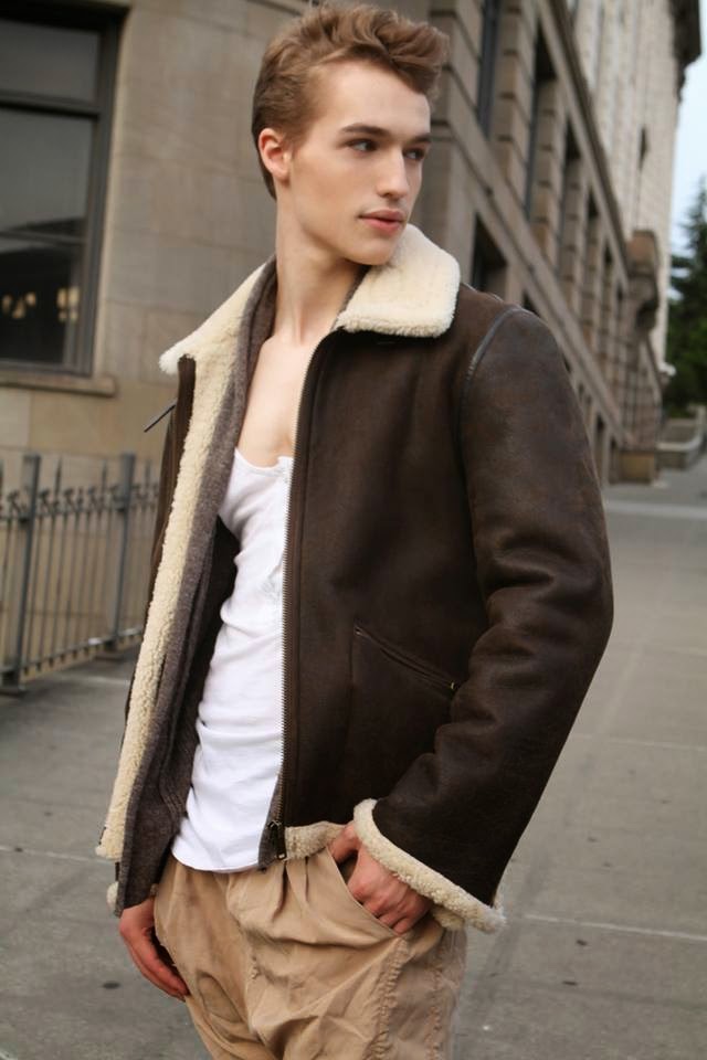 Seattle Artists Agency: SAA's Trevor Stines!