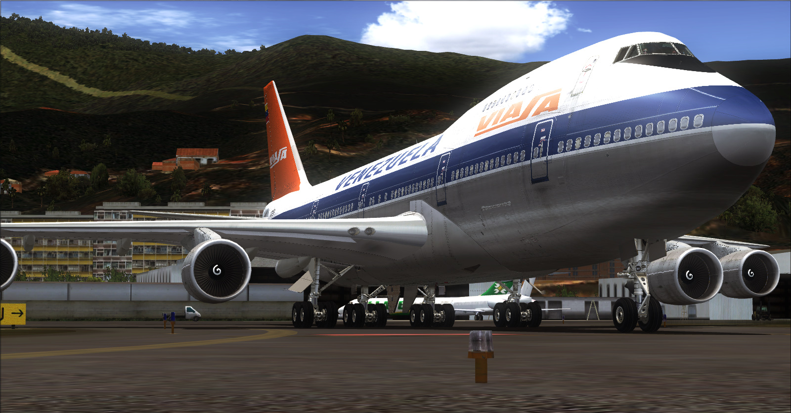 [FSX/P3D] CLS HD Boeing 747-200 Viasa - World Airways N749WA