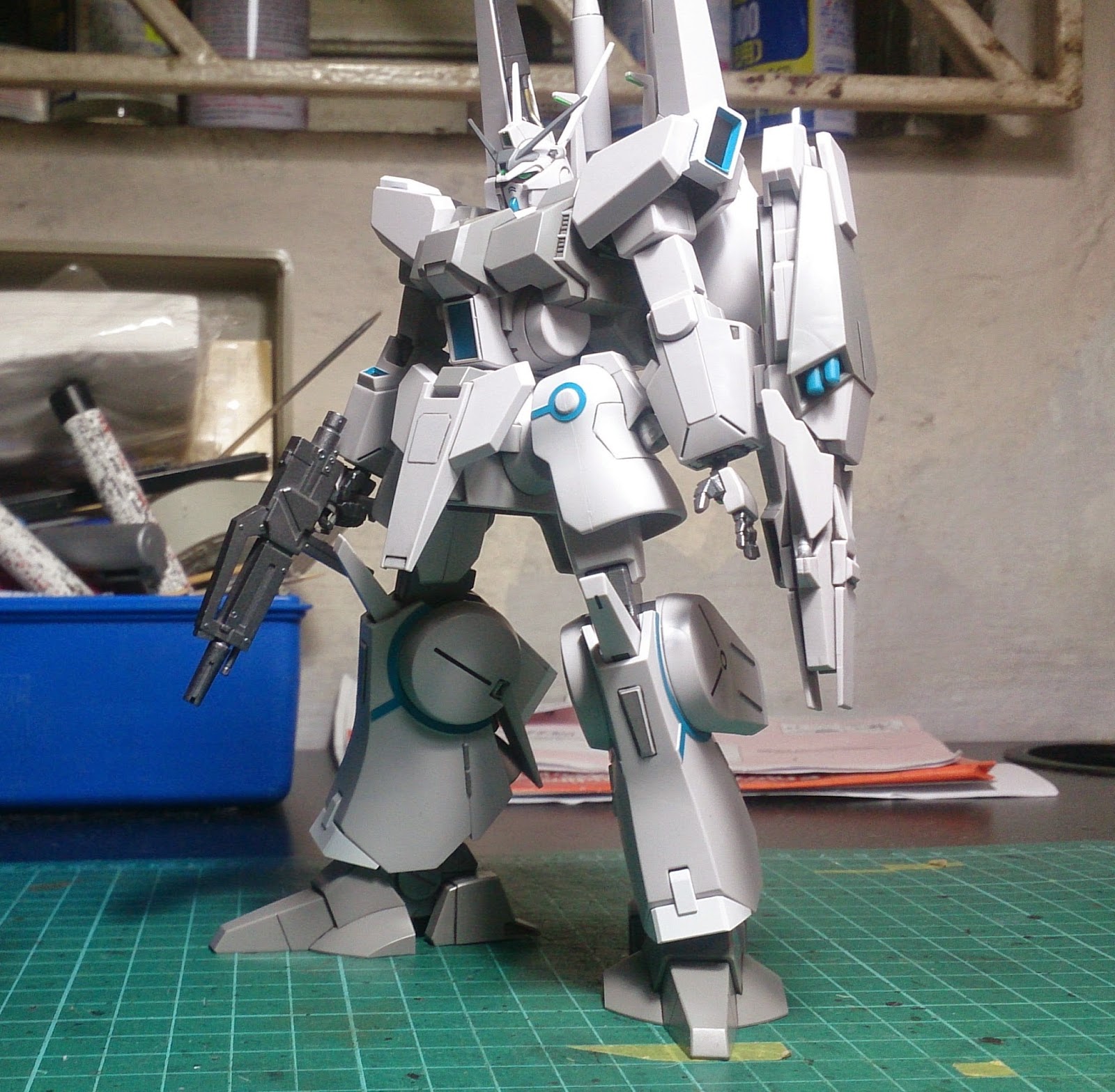 I am preparing for my first Big Gunpla Buy in four years: recommend me ...