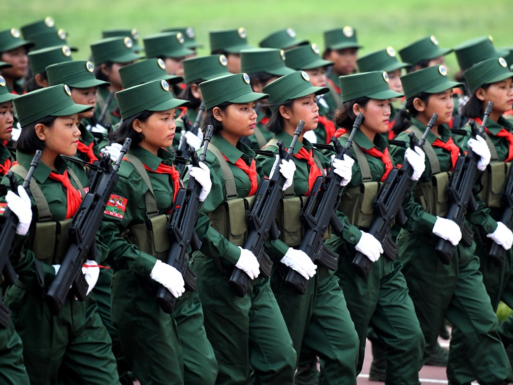 China Defense Blog: Military Parade of the day: The 30th Anniversary of ...
