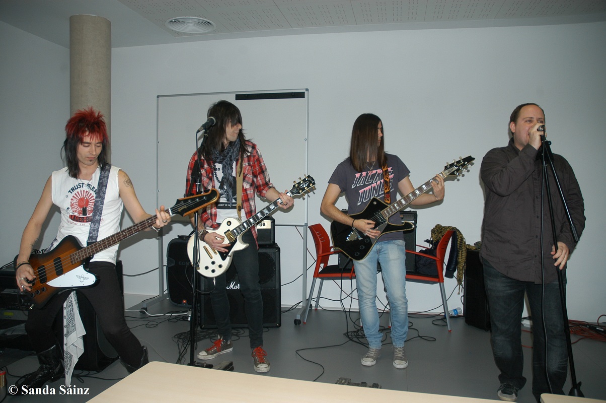 Dias y noches de rock y más...: INFAMIA PRESENTÓ SU NUEVO DISCO ...