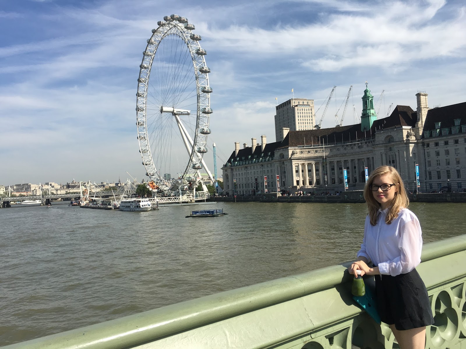 Preppy in London | Carina Vardie