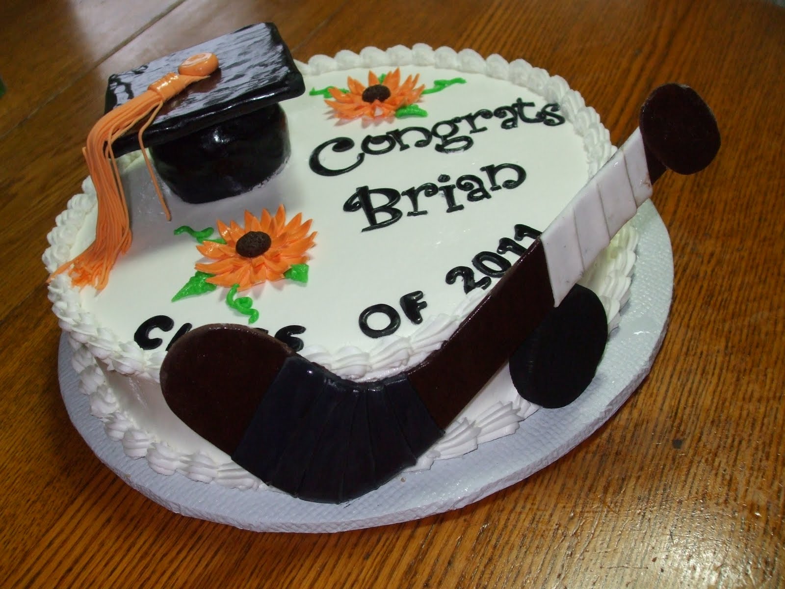 Cakes by Paula: Graduation Hockey theme