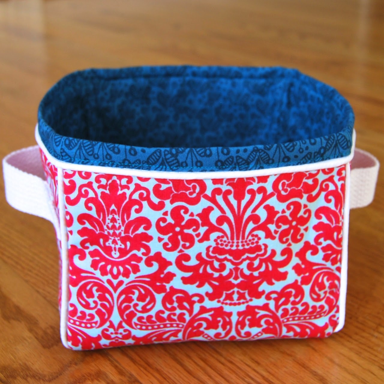 Roonie Ranching: Boxy Fabric Basket -- Sewing Tutorial
