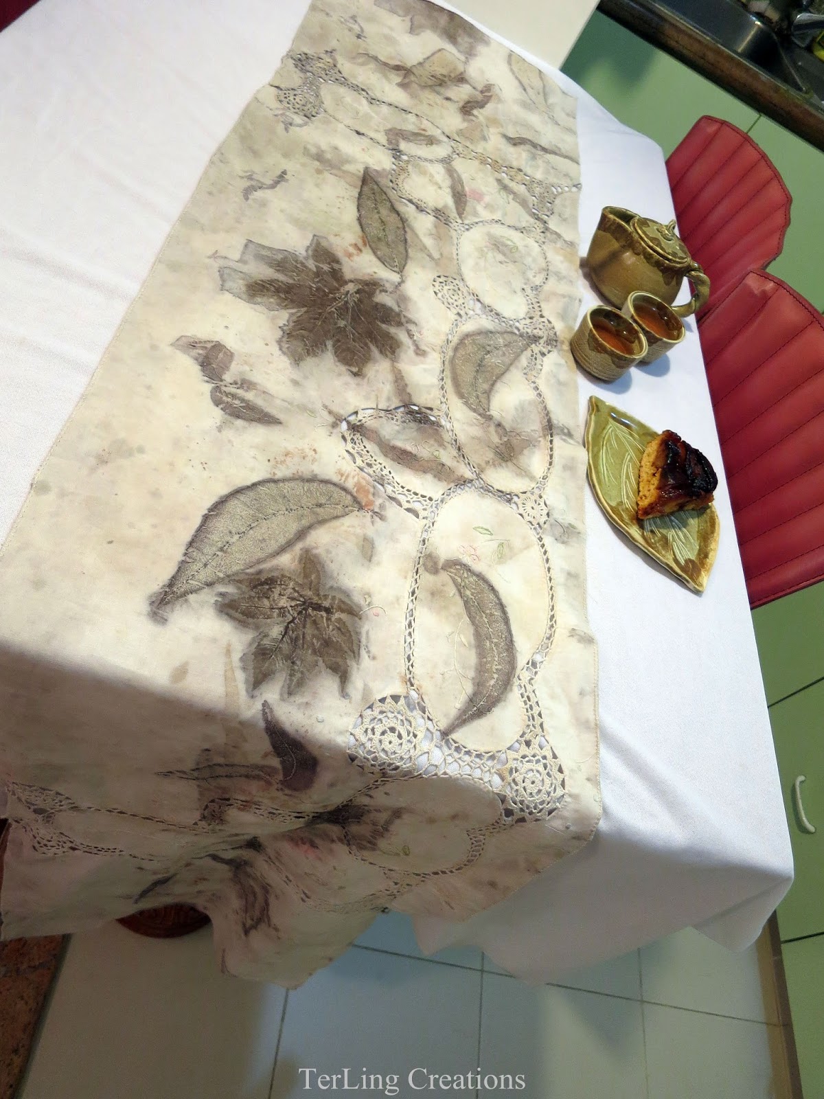 Terrie ~.~ smiling.....: Upcycled from used table cloth 枱布重新