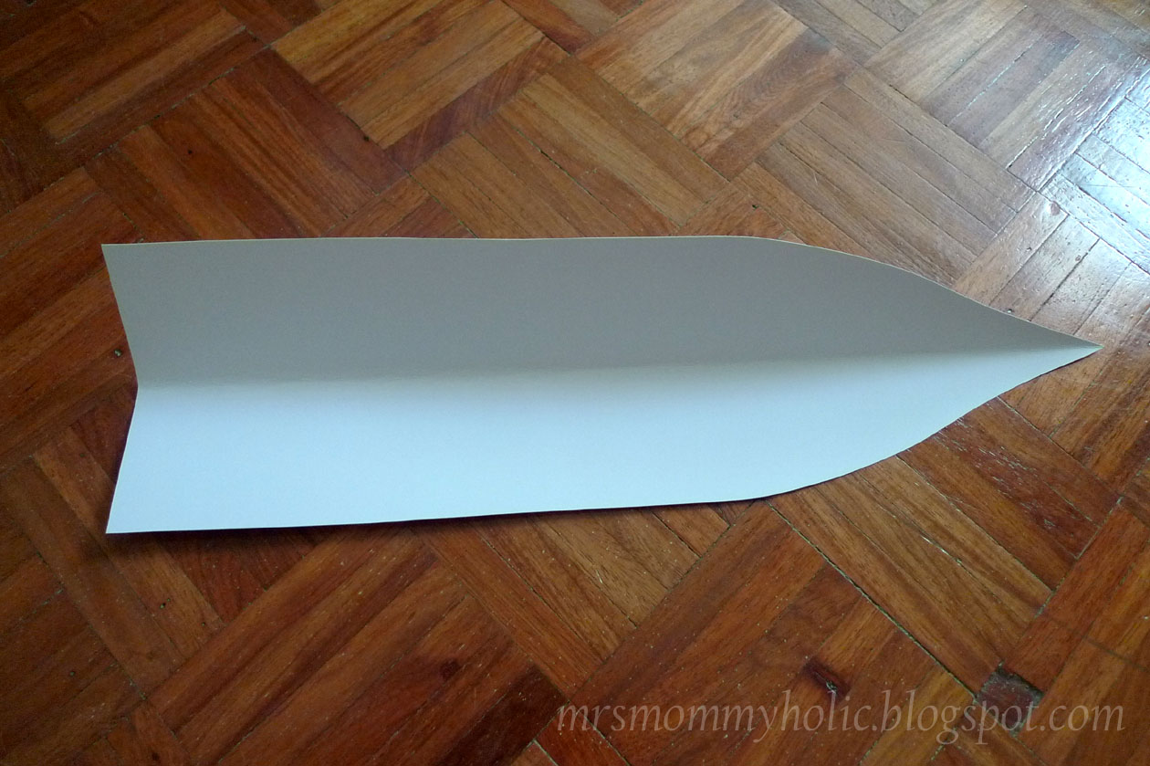 MrsMommyHolic: DIY Sunburst Mirror (made from poster board)