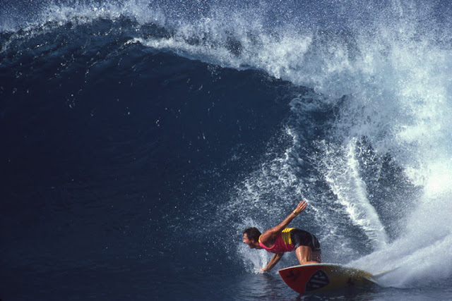 Offshore Winds: Mark Richards & The Surfing Hall of Fame