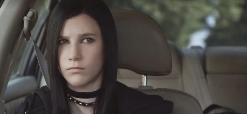 English is FUNtastic: Dad Makes Bullied Goth Teen Daughter Feel Loved ...