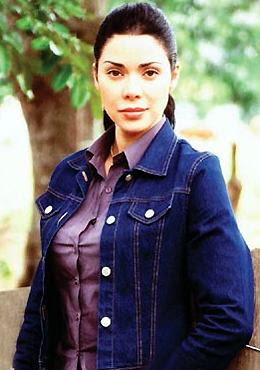 ASTRID CAROLINA HERRERA: BIOGRAFÍA ASTRID CAROLINA HERRERA