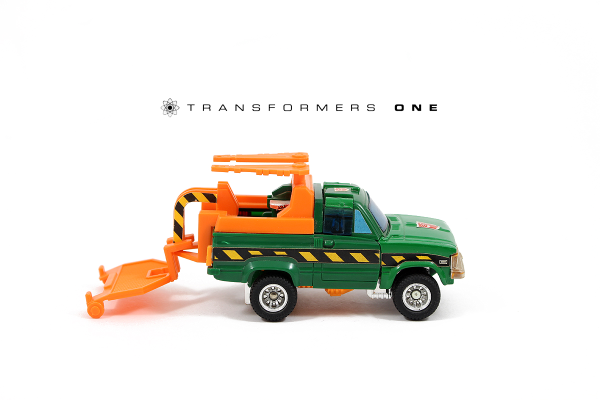 Transformers Square One: Mexican G1 "Trailbreaker Head" Hoist