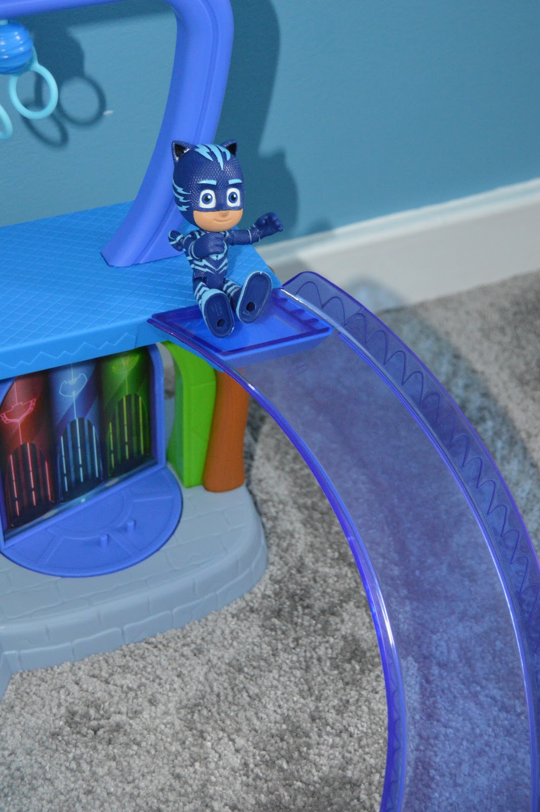 Playdays and Runways: Review - PJ Masks Headquarters