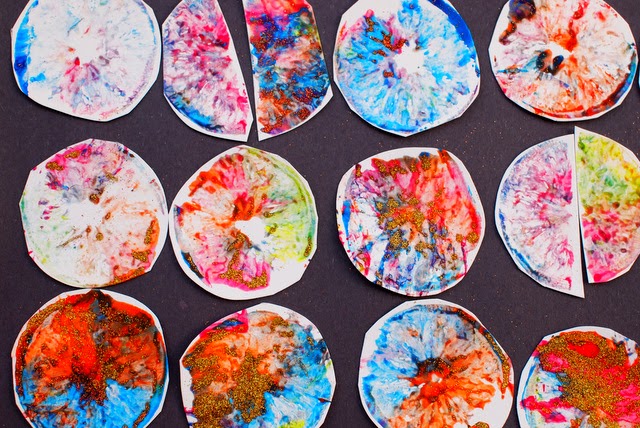 3 Ways to Make Fruit and Vegetable Prints with Kids | Pink Stripey Socks