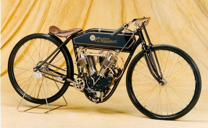 Fast is fast...: Pre 1930 factory backed American racing motorcycles.