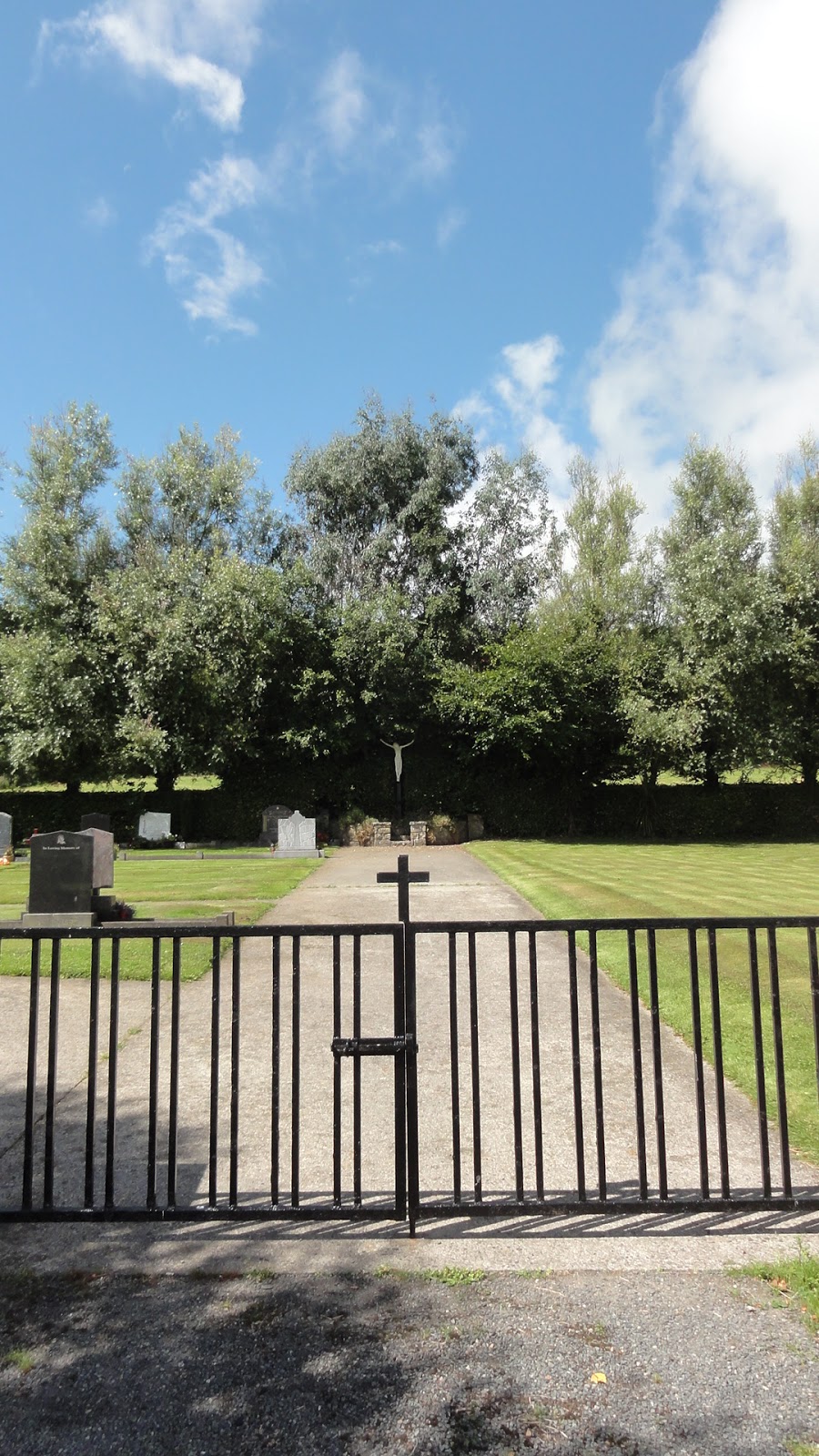 Kilkenny Graveyards: Hugginstown Graveyard (New or Calvary), Parish of ...