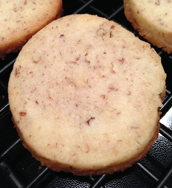 Dressed Up, Buttoned Down.: Best Ever: Pecan Walnut Shortbread Cookies