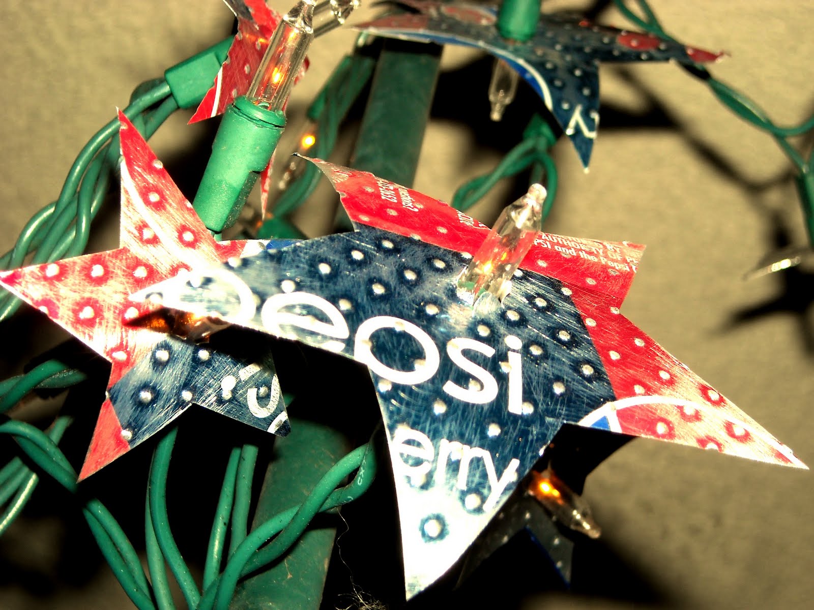 Faerie * Dust * Dreams: Tuesday Tutorial- "Soda Can Star Lights"